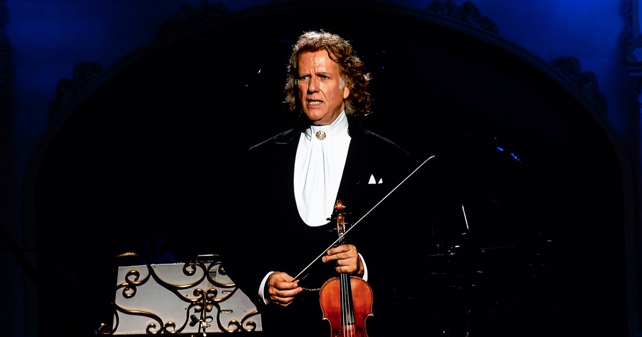 Διπλό ραντεβού με τον Andre Rieu στο Κλειστό Γήπεδο Μπάσκετ... - Athinorama.gr