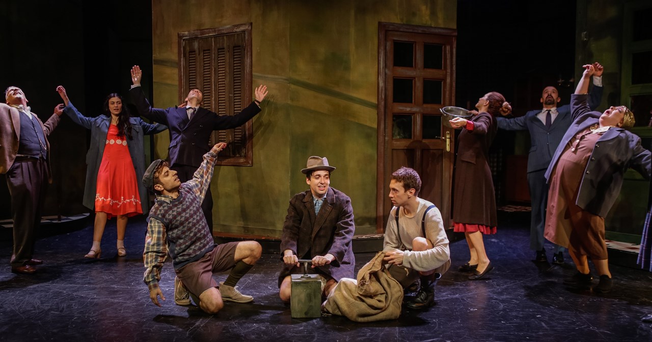 Ο "Μεγάλος περίπατος του Πέτρου" επιστρέφει στο Νέο Θέατρο ...